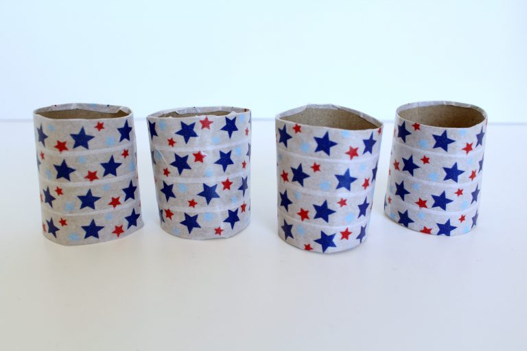 Easy and Inexpensive Napkin Ring Options