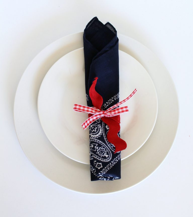 Easy and Inexpensive Napkin Ring Options