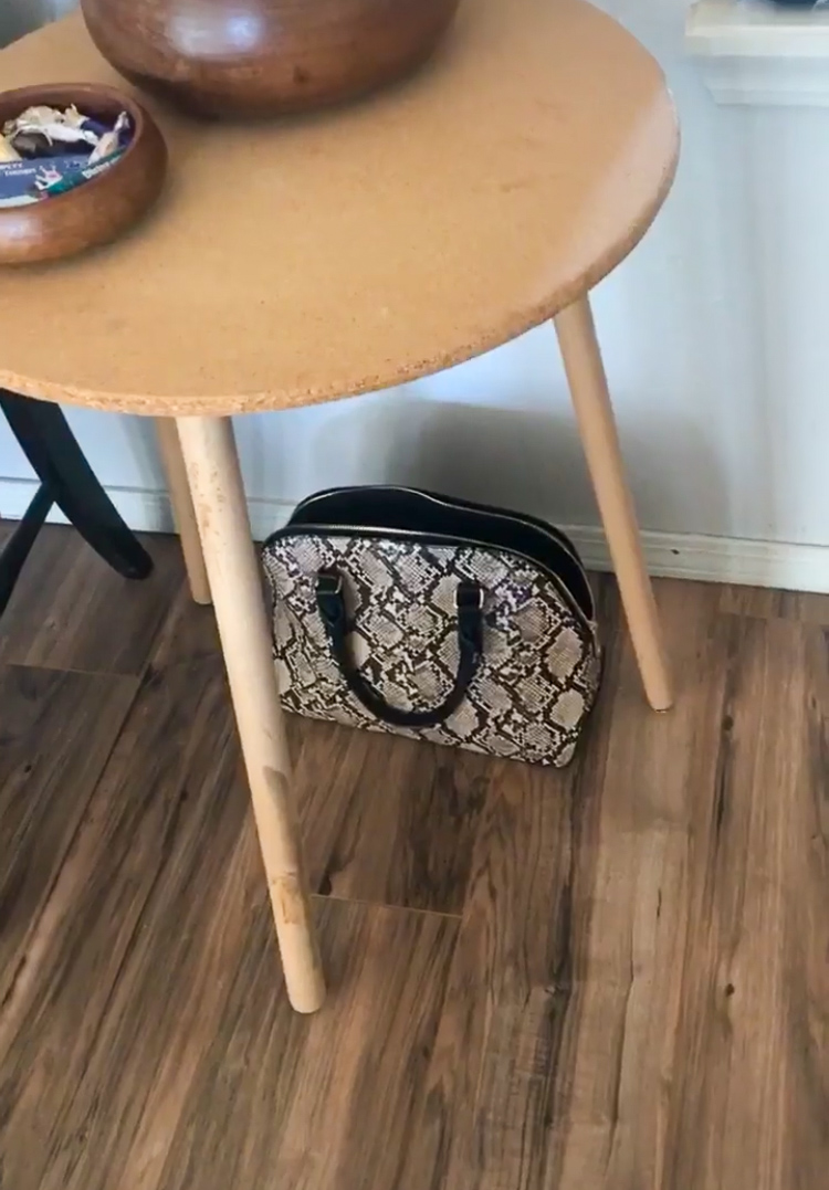 Easy Side Table Makeover